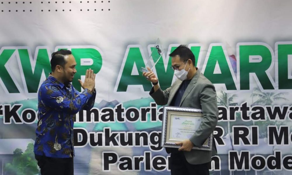 Raih Legislator Visioner dan Inovatif, Herman Herry: Motivasi Bagi Saya ...