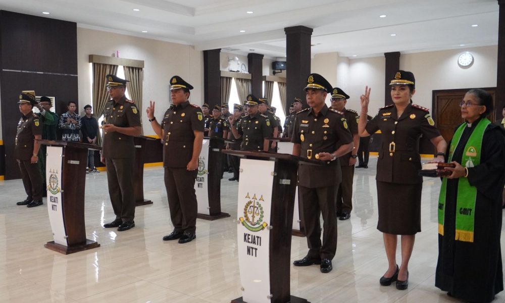 Langkah Baru 6 Pendekar Hukum di Lopo Sasando – PENA TIMOR