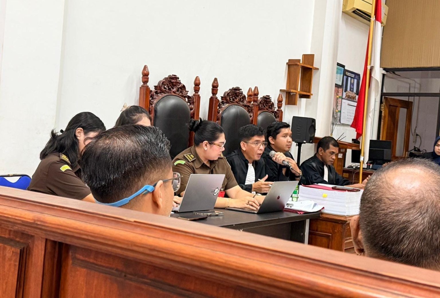 Chris Liyanto Akui Terima Rp500 Juta Dana Bank NTT, Bukti Perintah ...